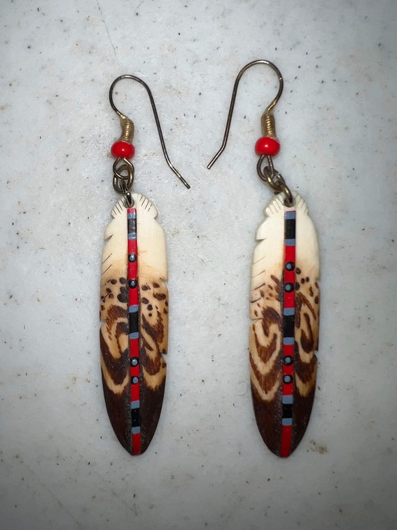 Hand painted bone - Gem