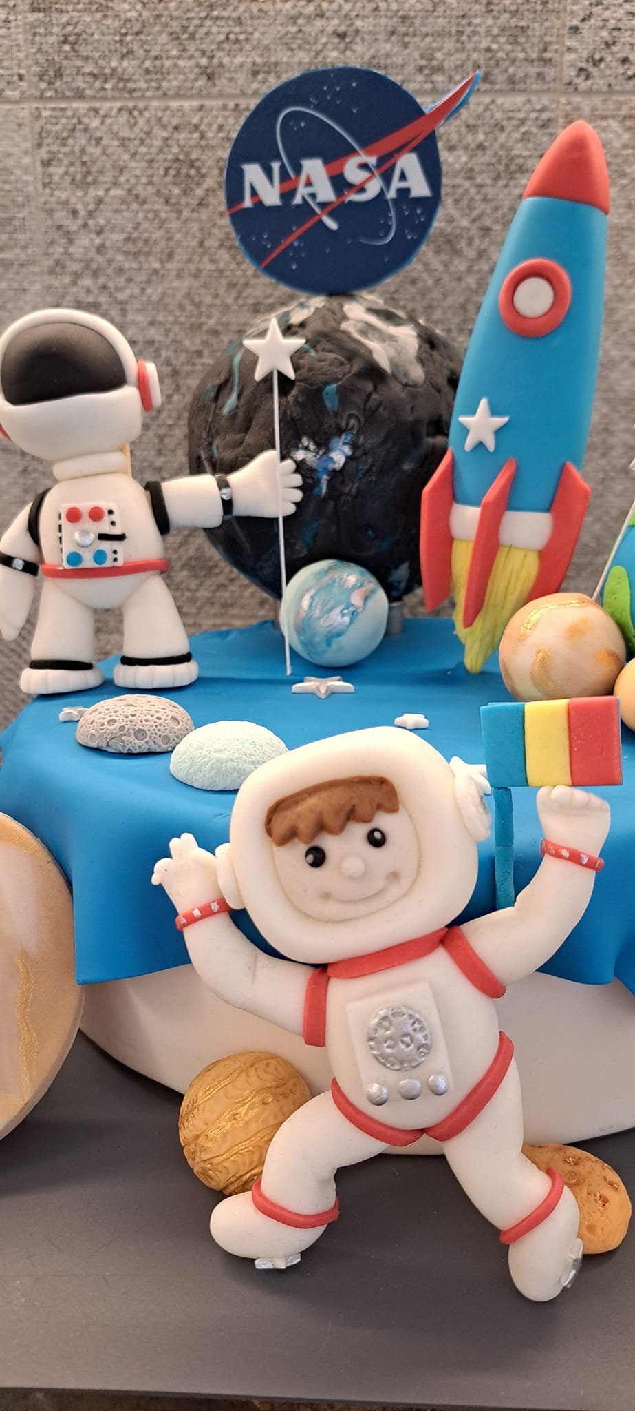 Astronaut Fondant Space Cake Topper Space Theme Cake Topper - Etsy