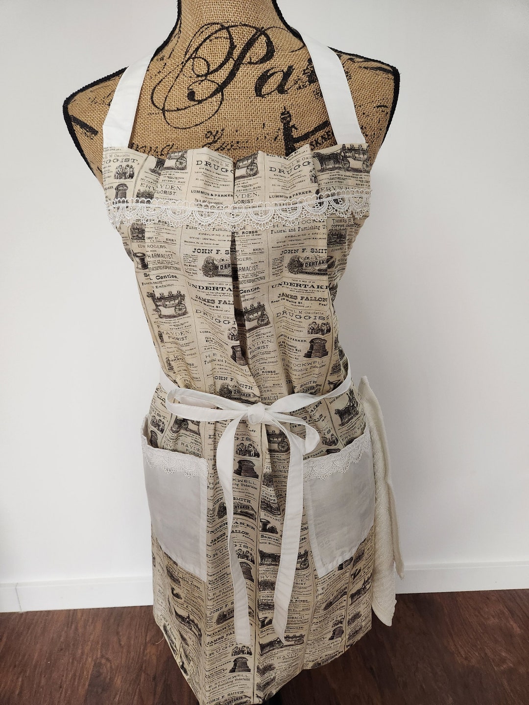 Old Newspaper Print Apron, Gift for Her, Kitchen Gift, Light Weight ...