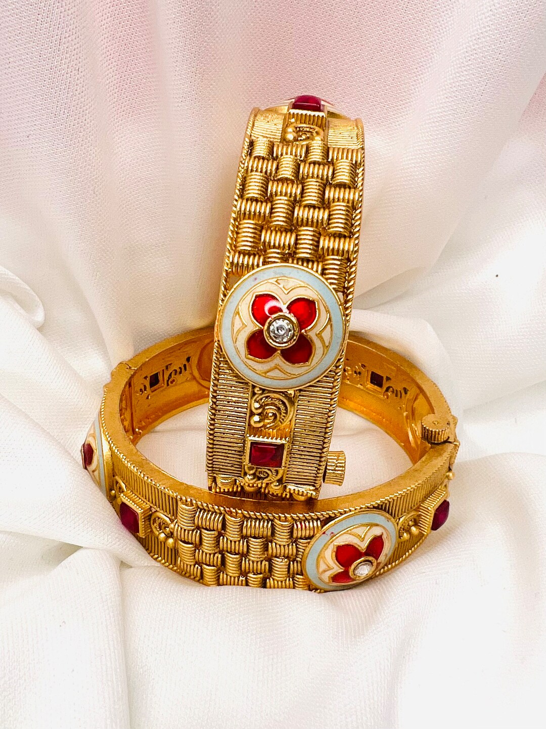Antique Gold Bangle Indian Pakistani Jewelry High Quality Kada Patla ...
