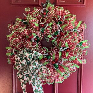 Traditional Christmas Wreath - Etsy