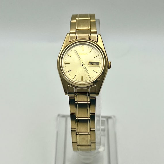 Seiko Vintage Ladies 90s Classic Round Gold tone Watc… - Gem