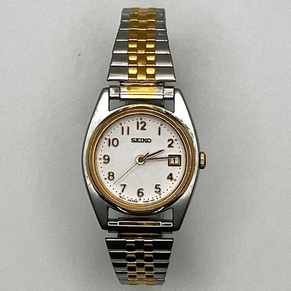 Seiko Vintage Ladies Classic Round Gold Silver tones … - Gem