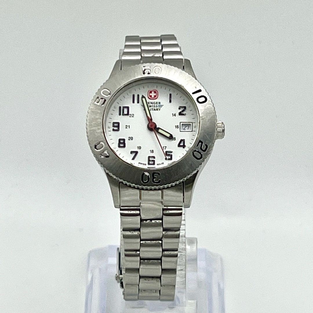 Vintage 90’s Wenger Ladies Swiss Military Diver 100M Round White Silver ...