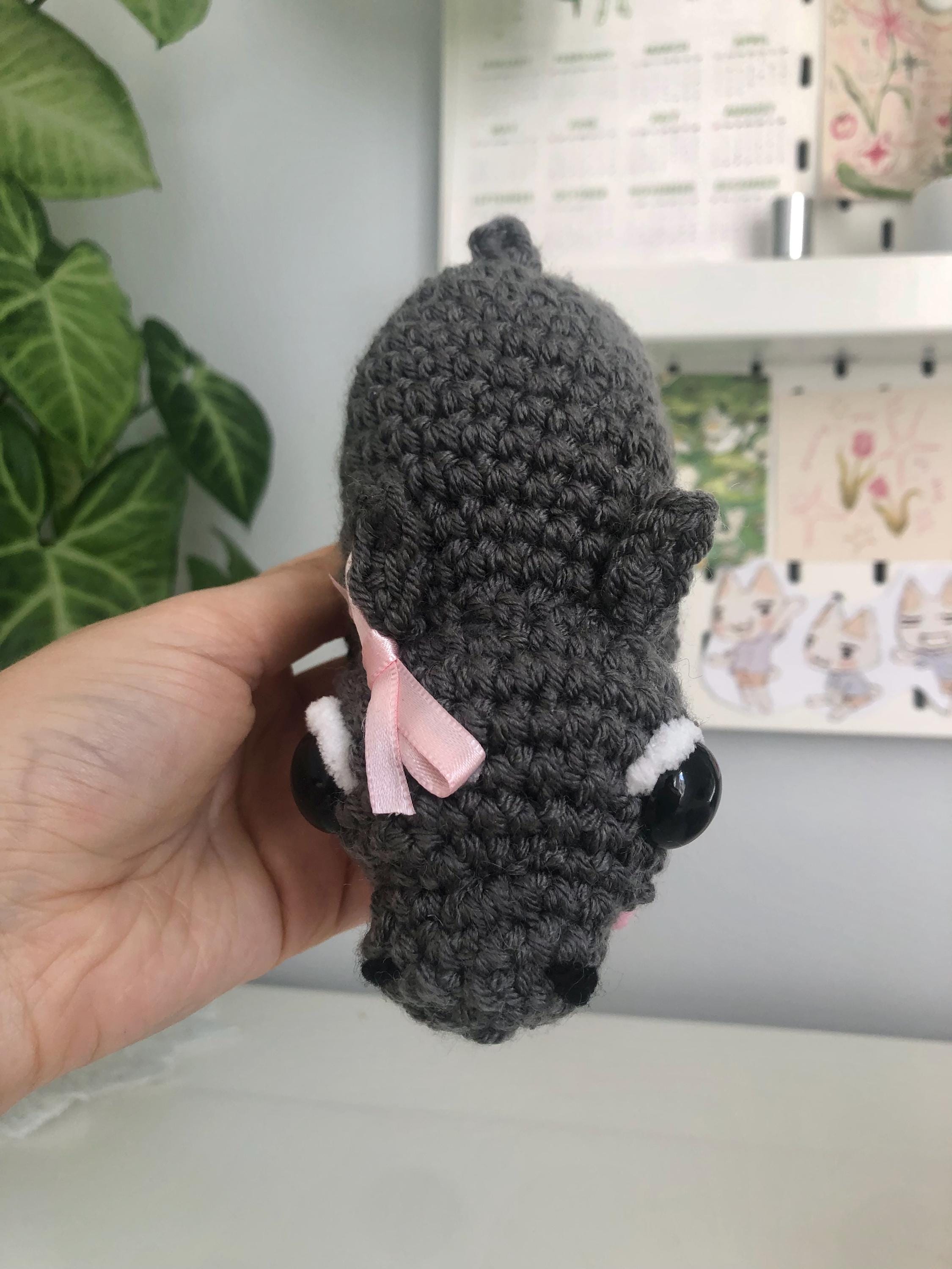 Crochet Pygmy Hippo Moo Deng Plushie, Keychain Gift for Teens, Moo Deng ...
