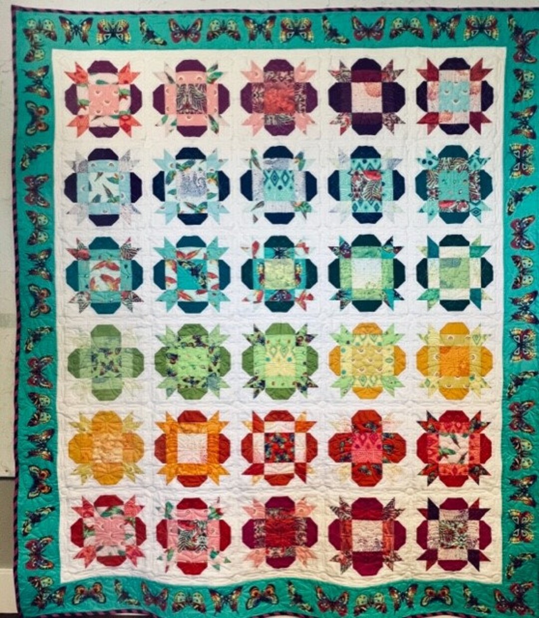 Handmade, Modern Hibiscus Quilt Featuring Daydreamer Fabrics by Tula ...