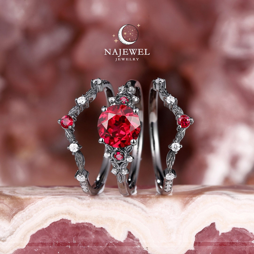 3PCS Gothic Round Ruby Engagement Ring Set,rhodium Black Gold July Birthstone Bridal Set,floral ...