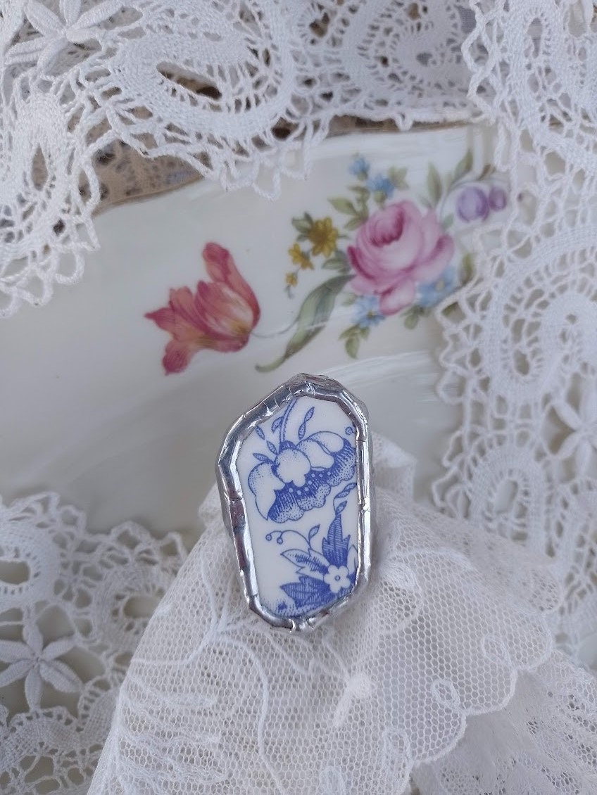 Broken Сhina Ring/handmade Ring/handmade Jewelry/broken Porcelain ...