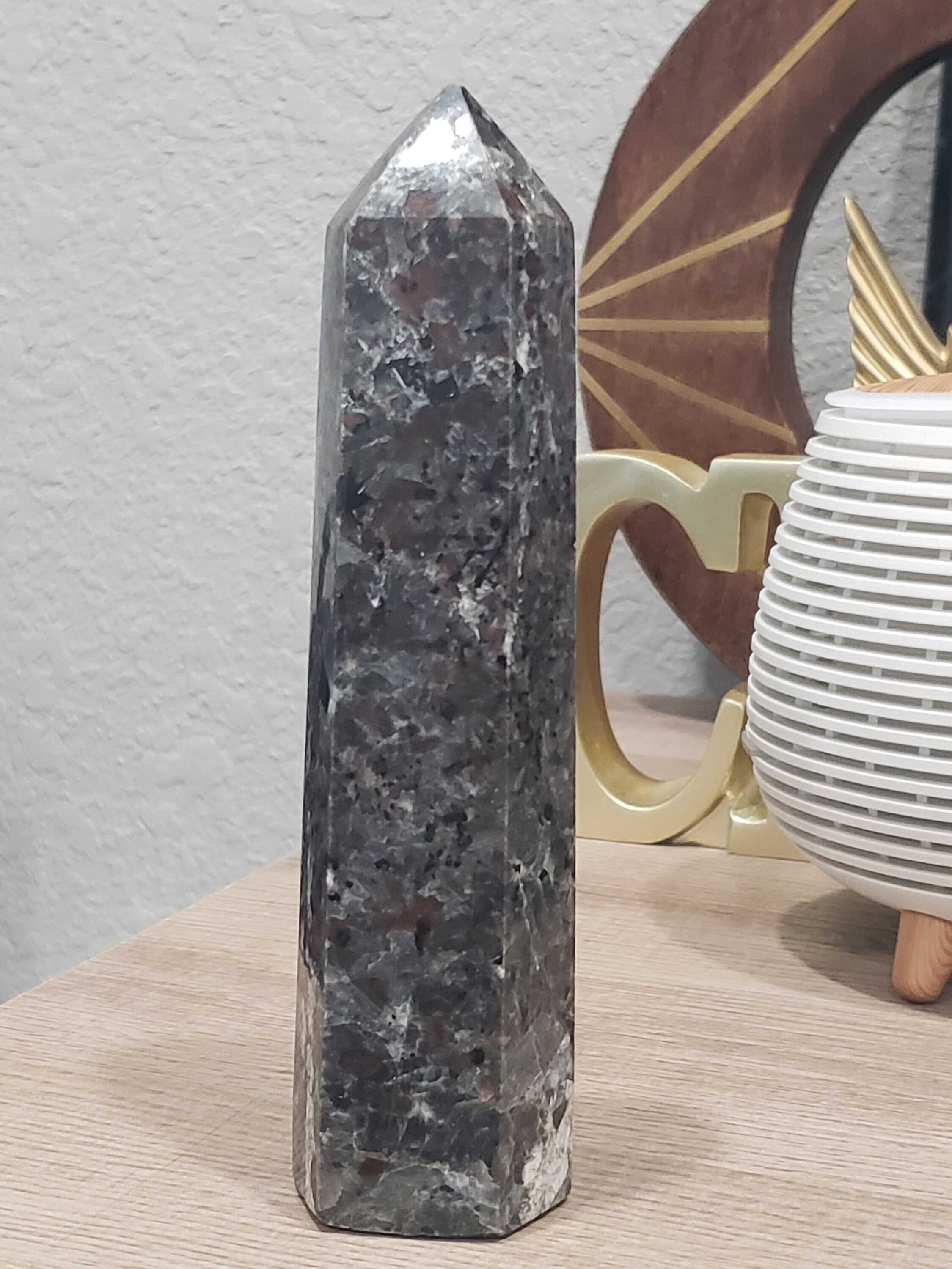 Fluorescent Yooperlite Tower Crystal - Etsy