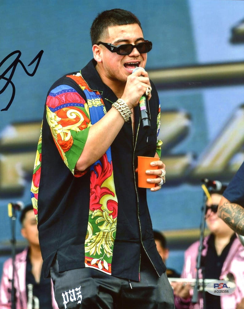 Jesus Ortiz Paz Signed Autographed 8x10 Photo PSA/DNA Authenticated - Etsy