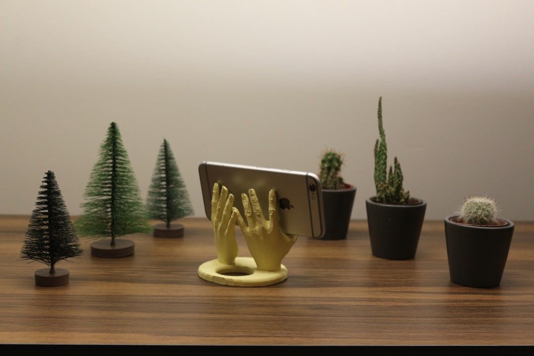 Hand Phone Stand, 3D Printed Phone Holder - Smart Phone Holder ...