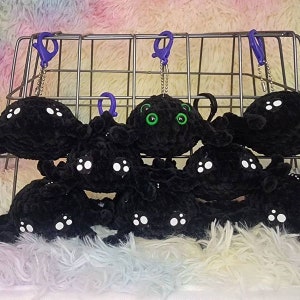 Crochet Spider Keychain Pattern, Easy No-sew PDF - Etsy