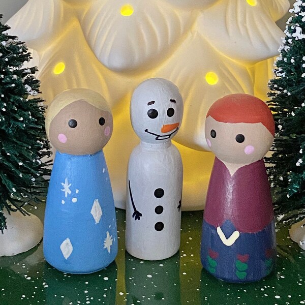 Elsa and Anna Peg Dolls - Etsy