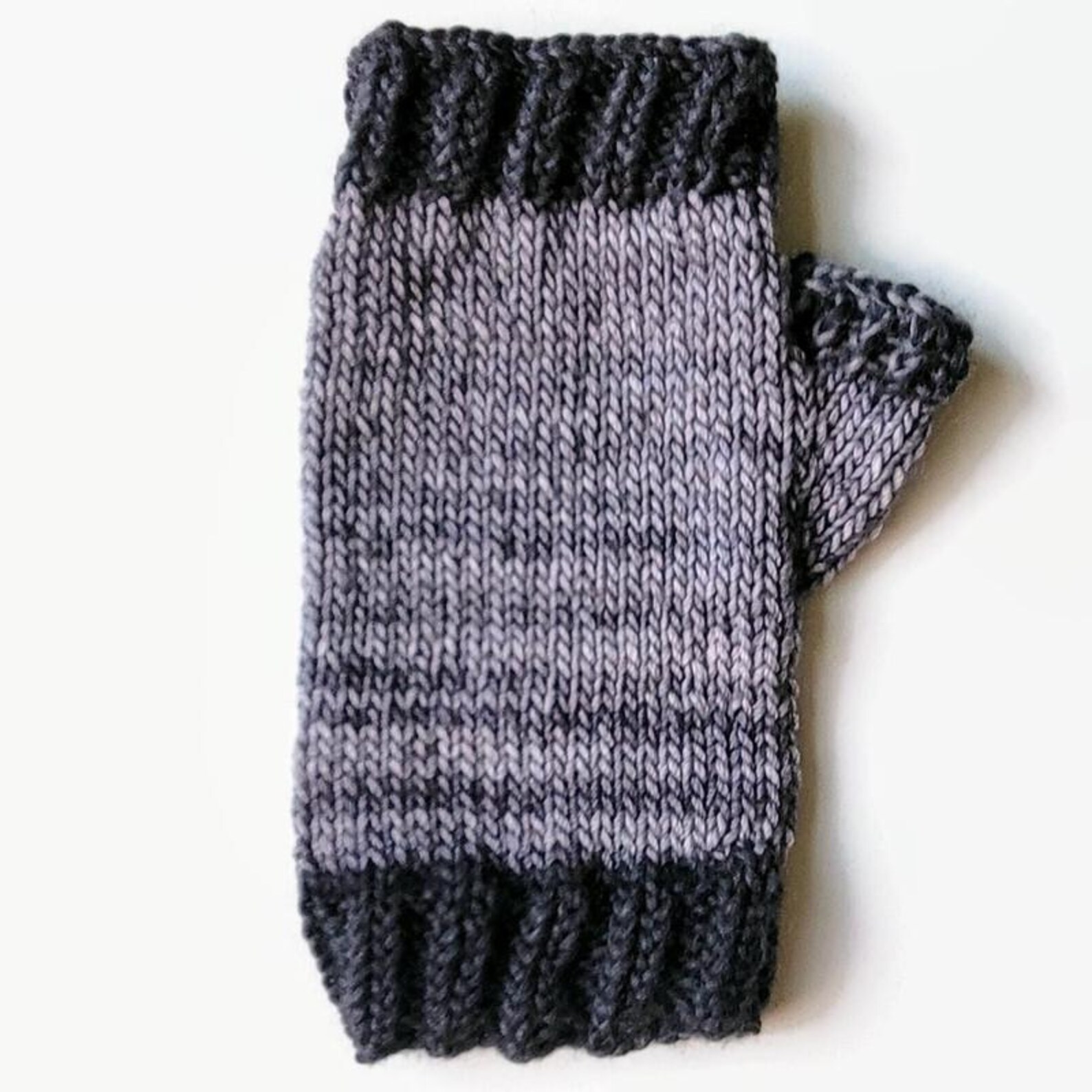 Gray and Black Fingerless Mittens, Texting Knitwear, Ombre Coloring - Etsy