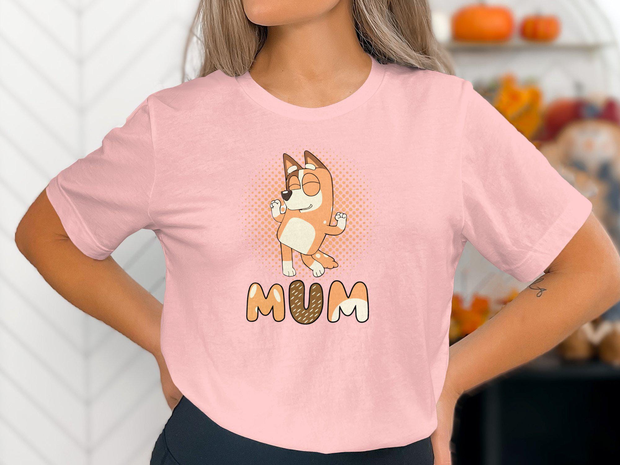 Chilli Mum T-shirt, Bluey Mom Shirt, Bluey Family Shirt, Mom Gift Tee ...