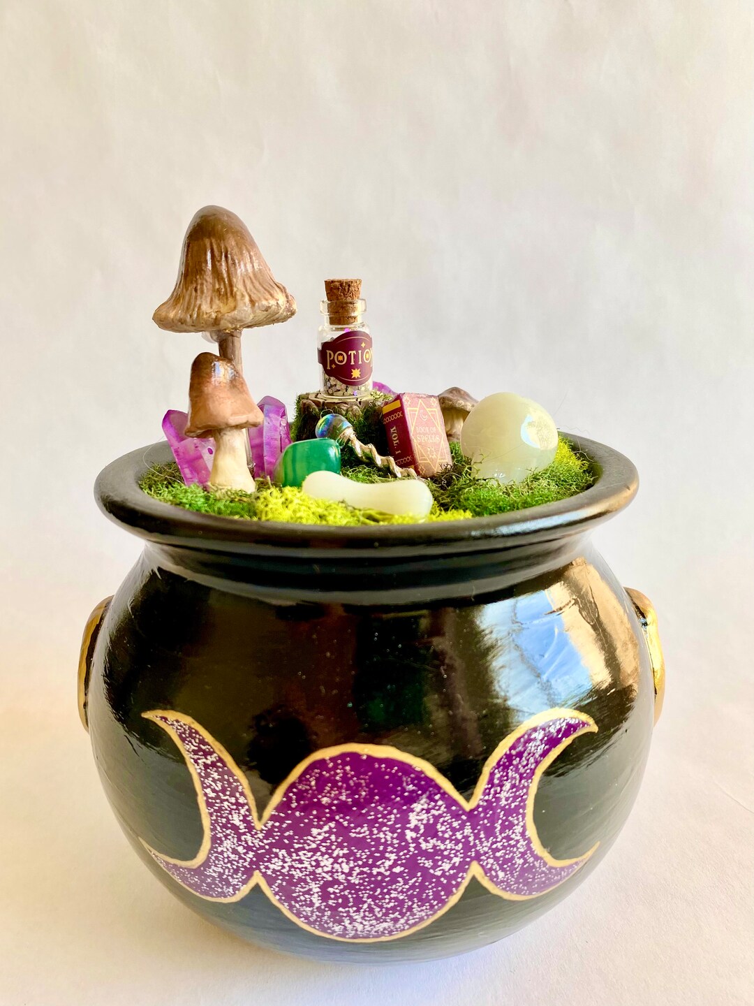 Magick Cauldron Terrarium - Etsy