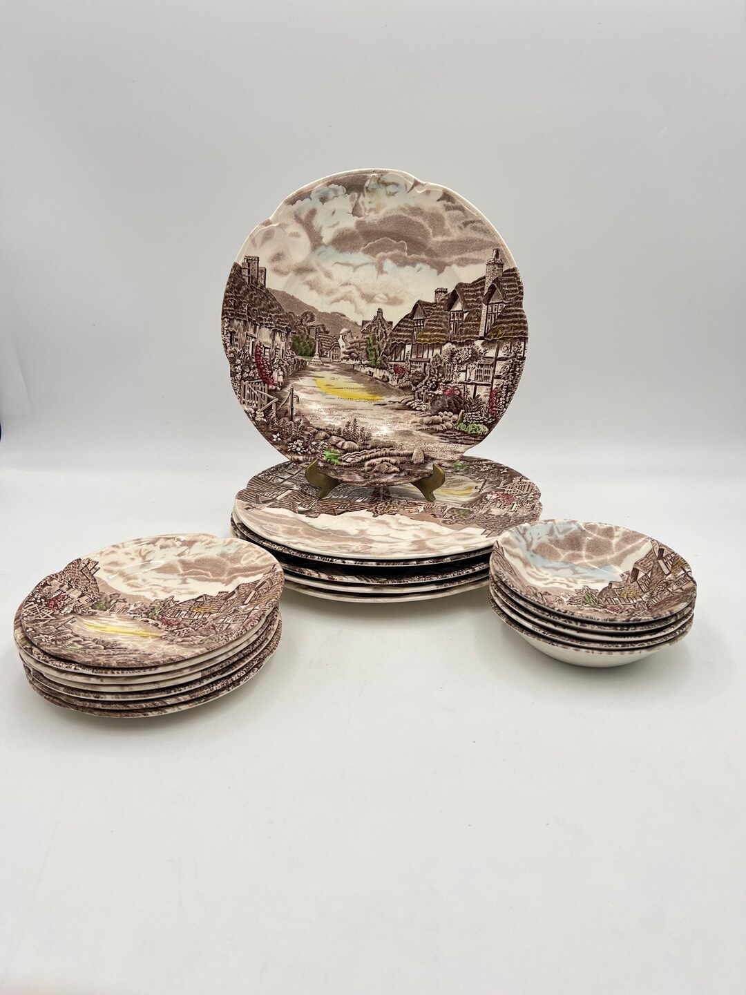 Vintage Johnson Brothers Olde English Countryside Ironstone Tableware ...