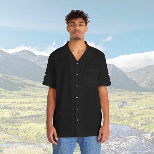 Red Crystal Skull and Shillelaghs Men's Hawaiian Shirt, Irish, Ireland ...