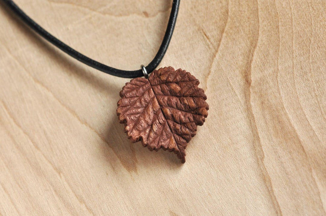 Handmade Hazel Leaf Pendant, Pine Wood, Adjustable Charm Necklace ...
