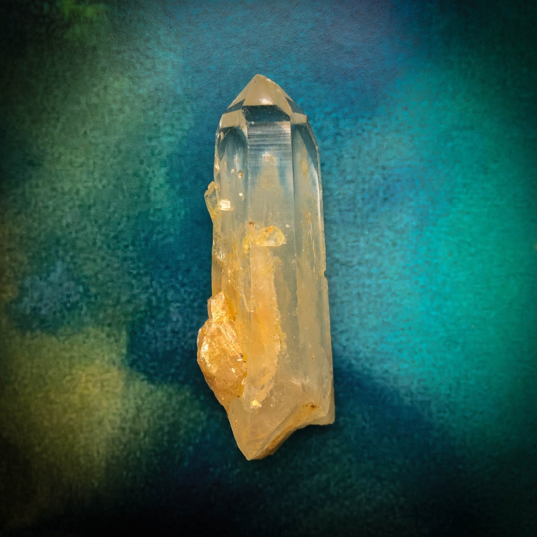 Columbian Lemurian Light Blue Mist Quartz Crystal Point (41g) - Etsy