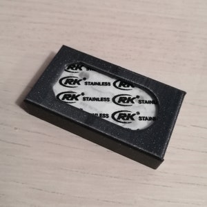 Reusable Safety Razor Blade Box - Etsy