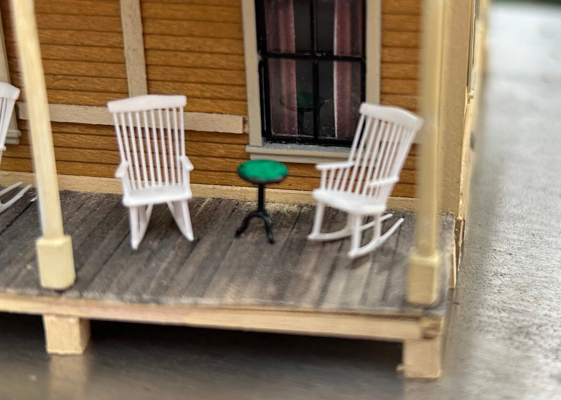 3D Resin Printed HO Scale 1:87 Wrought Iron Tile/marble Top Side Table ...