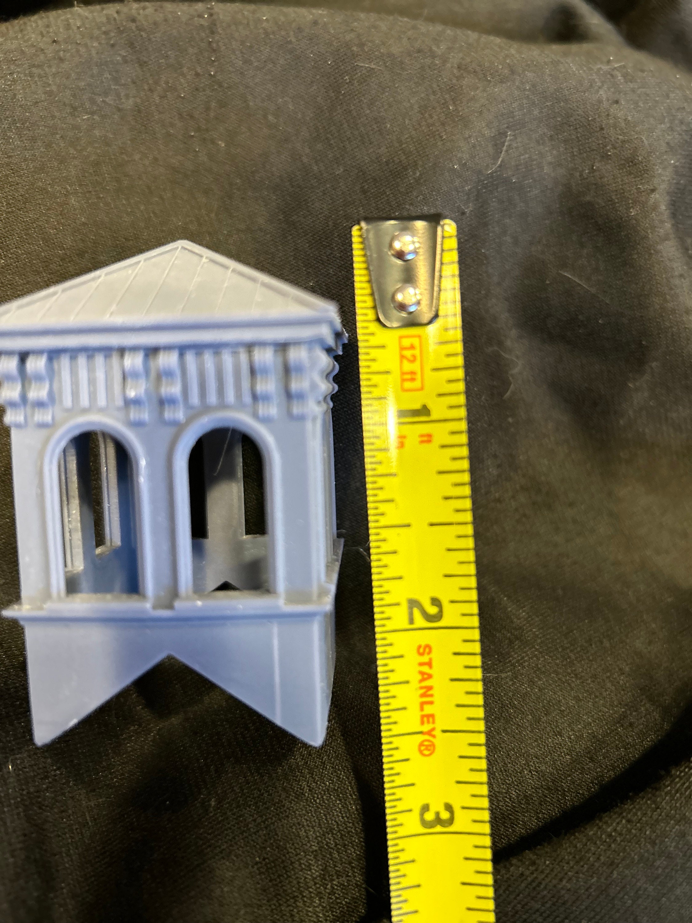 3D Resin Printed HO Scale 1:87 Victorian Style Wide Windows Unpainted ...