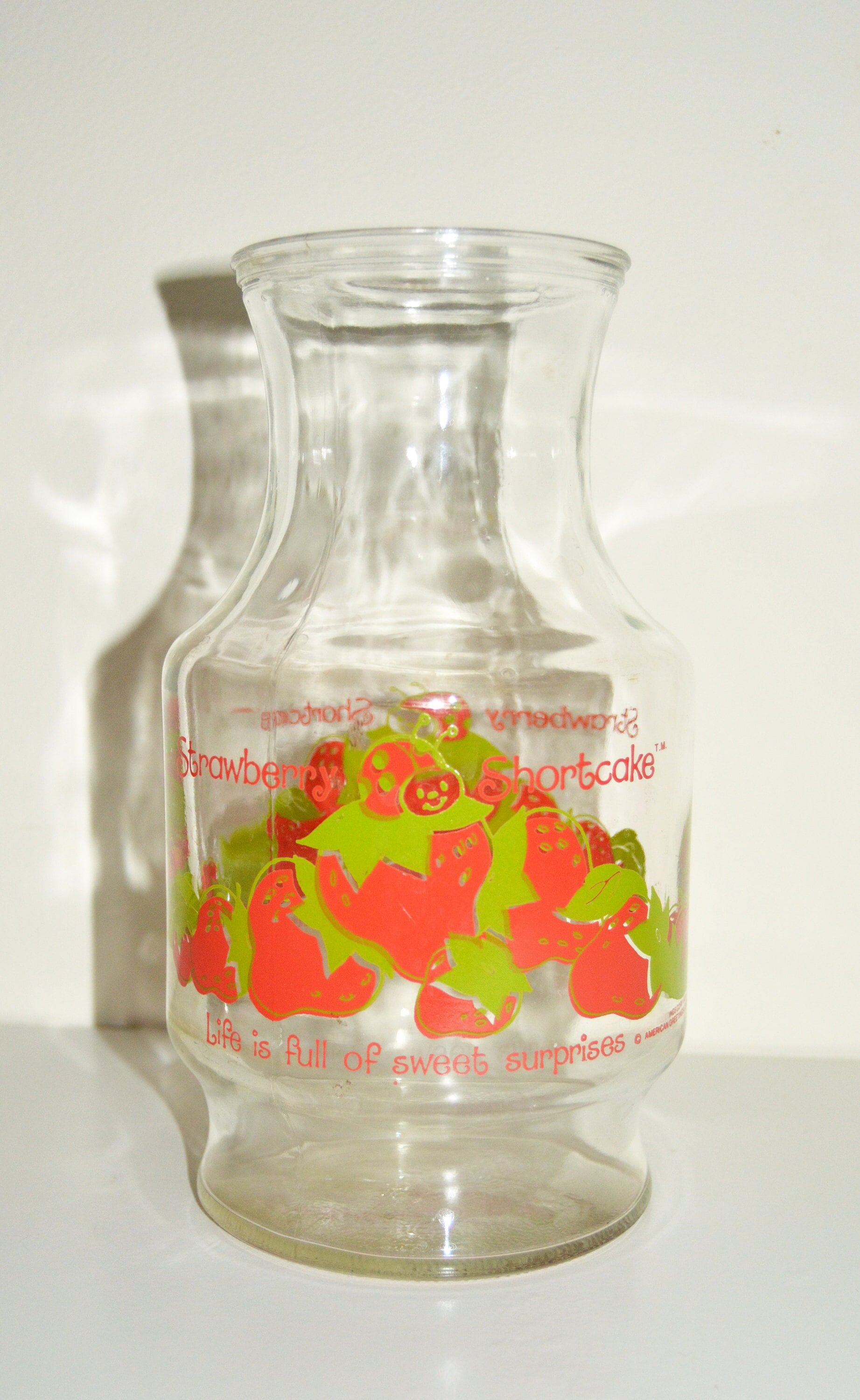 Strawberry Shortcake Glass Juice / Water Pitcher Carafe - Sweet ...