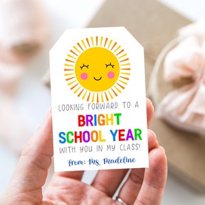 Back to School Tags, Bright School Year Welcome Back Gift Tag, BTS Meet ...