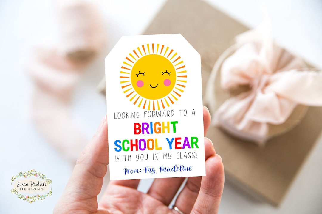 Back to School Tags, Bright School Year Welcome Back Gift Tag, BTS Meet ...