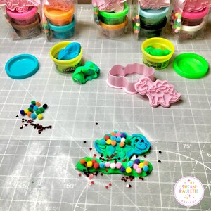 Valentines Party Favors, Dinosaur Play Dough Gift Set for Class ...