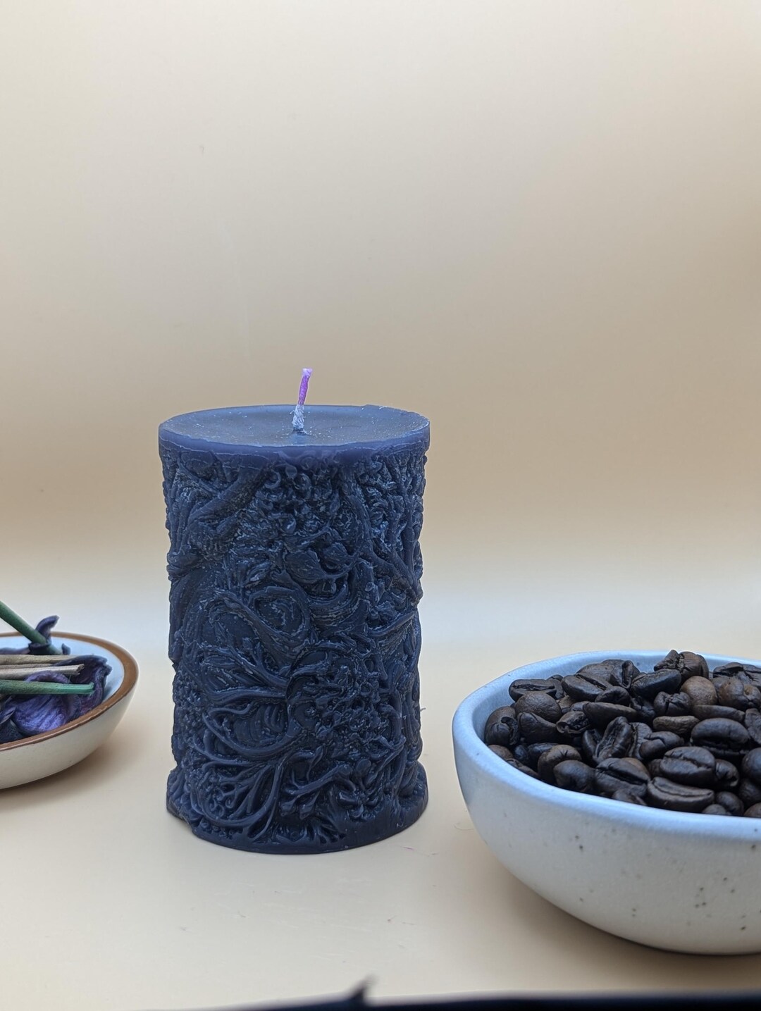 Deep Purple Candle With Veins Design Sweet & Spicy Fragrance Handmade ...