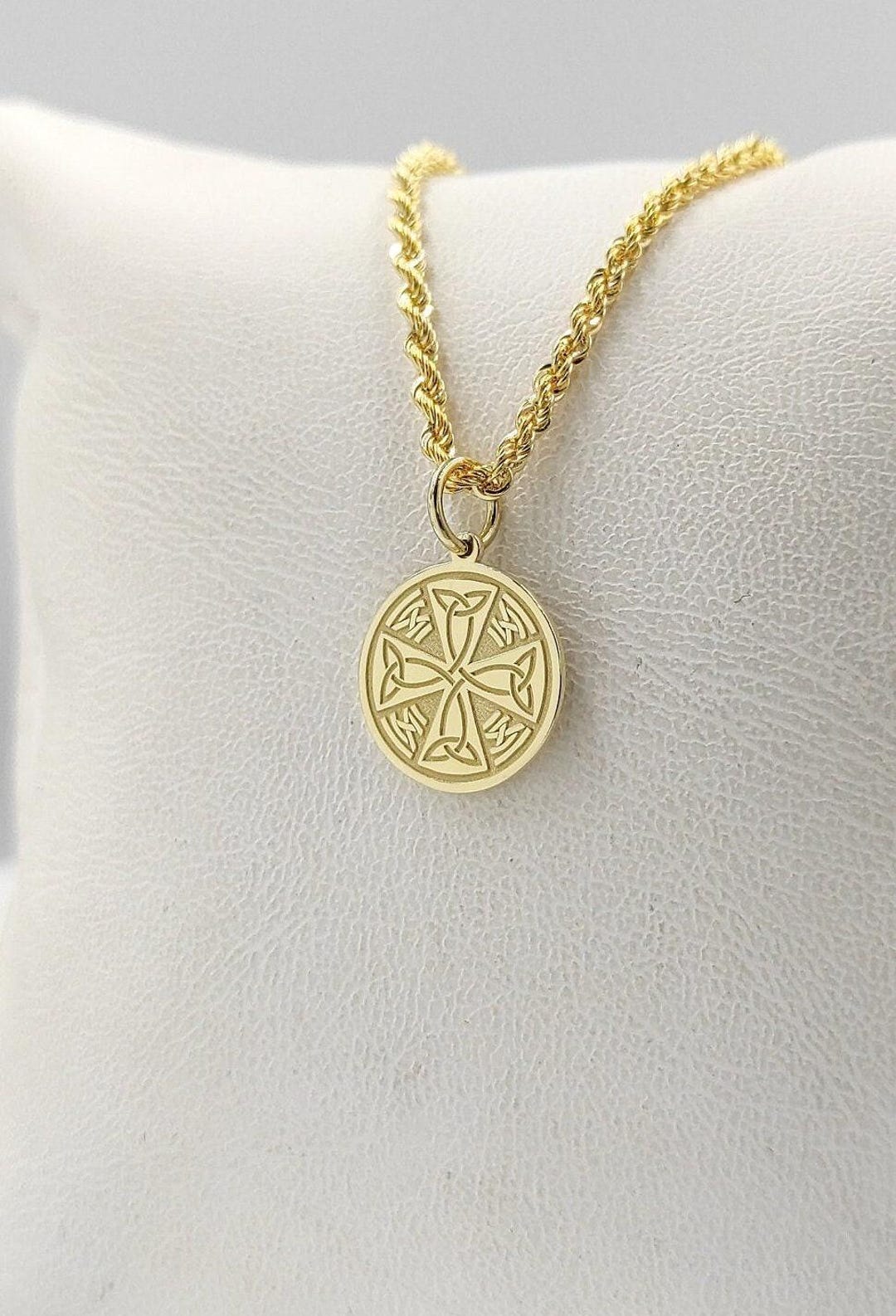 14K Gold Celtic Cross Necklace: Trinity Knot Disc Pendant - Etsy