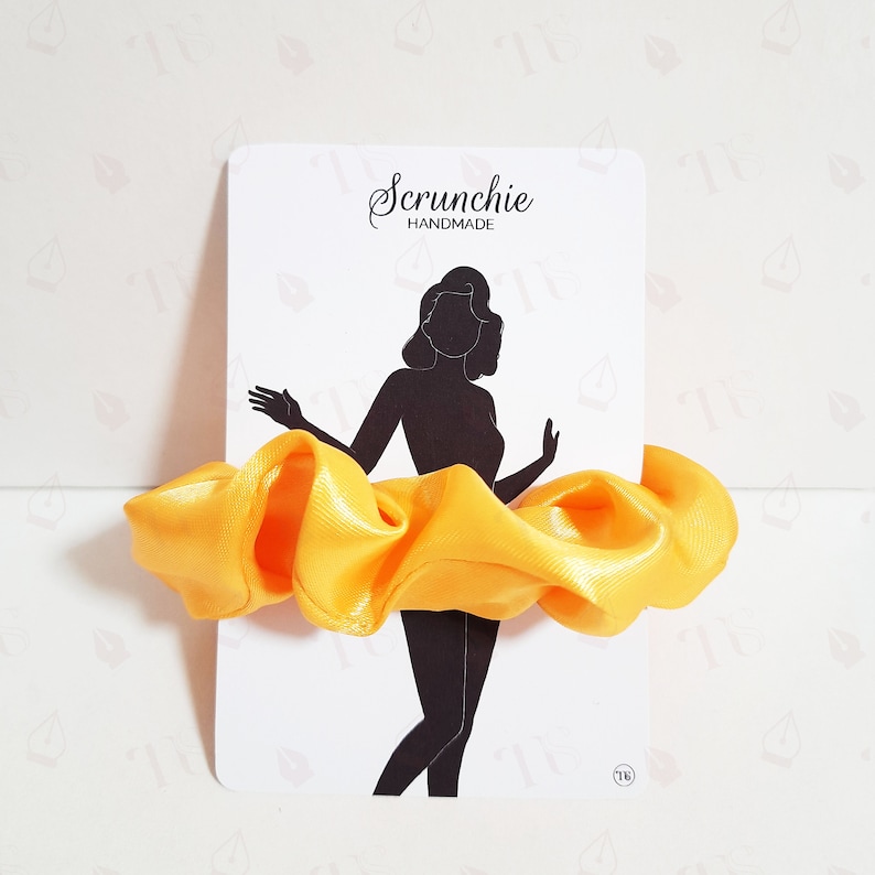 Scrunchies Display Card Template: Woman Silhouette Design (digital ...