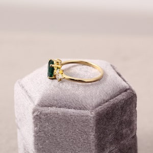 Drop Cut Emerald Engagement Ring,unique Drop Cut Diamond Set Ring ...