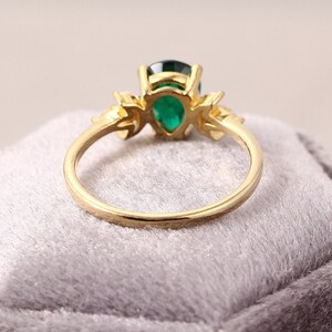 Drop Cut Emerald Engagement Ring,unique Drop Cut Diamond Set Ring ...