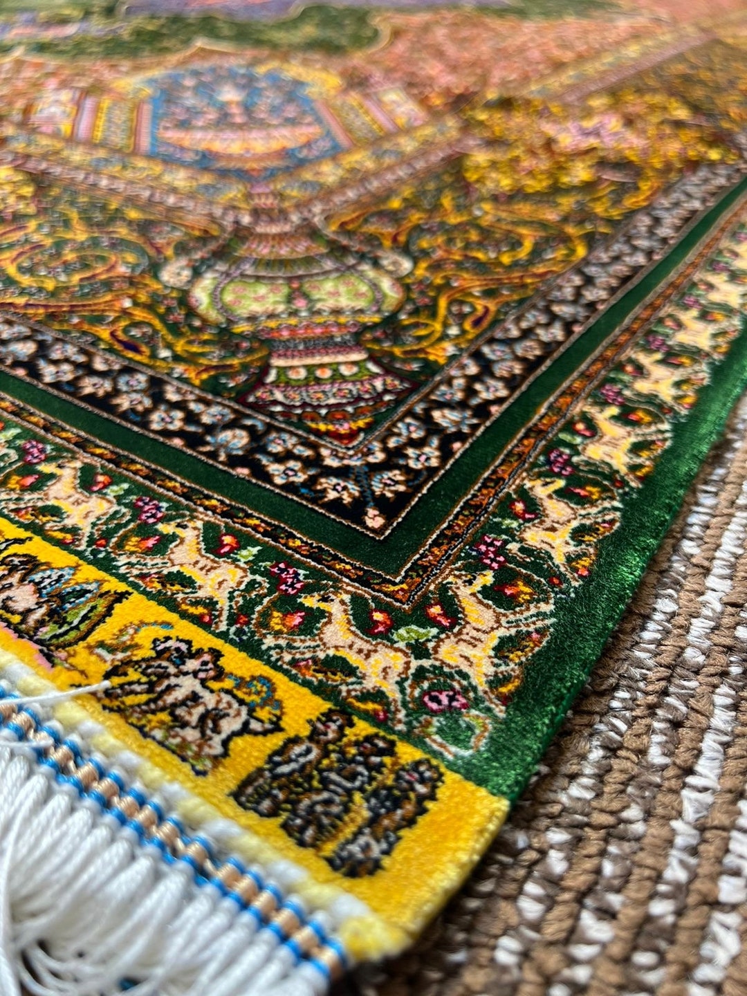 Super Qom Persian Silk Rug Hand-machine Mixed, 100% Silk, Top Quality ...
