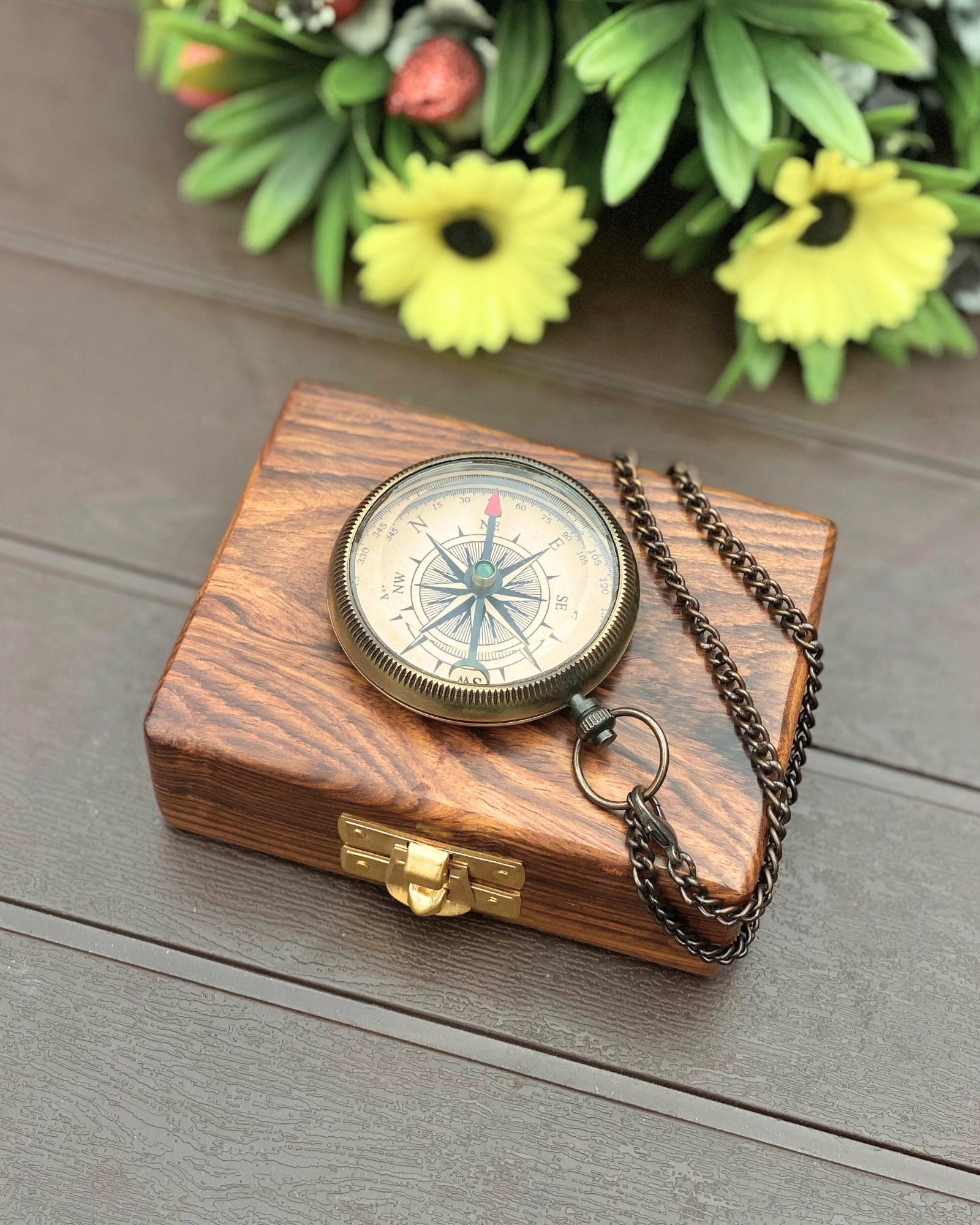 Personalized Working Locket Compass, With Wooden Box, Engraved Compass ...