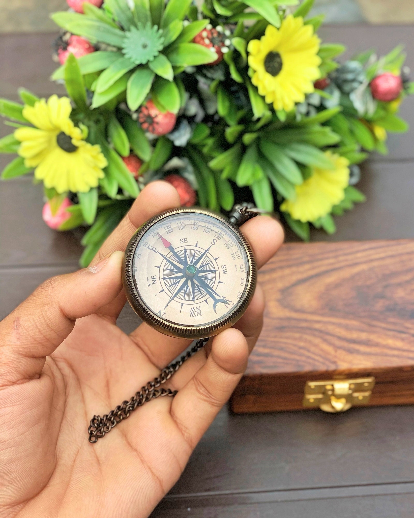 Personalized Working Locket Compass, With Wooden Box, Engraved Compass ...