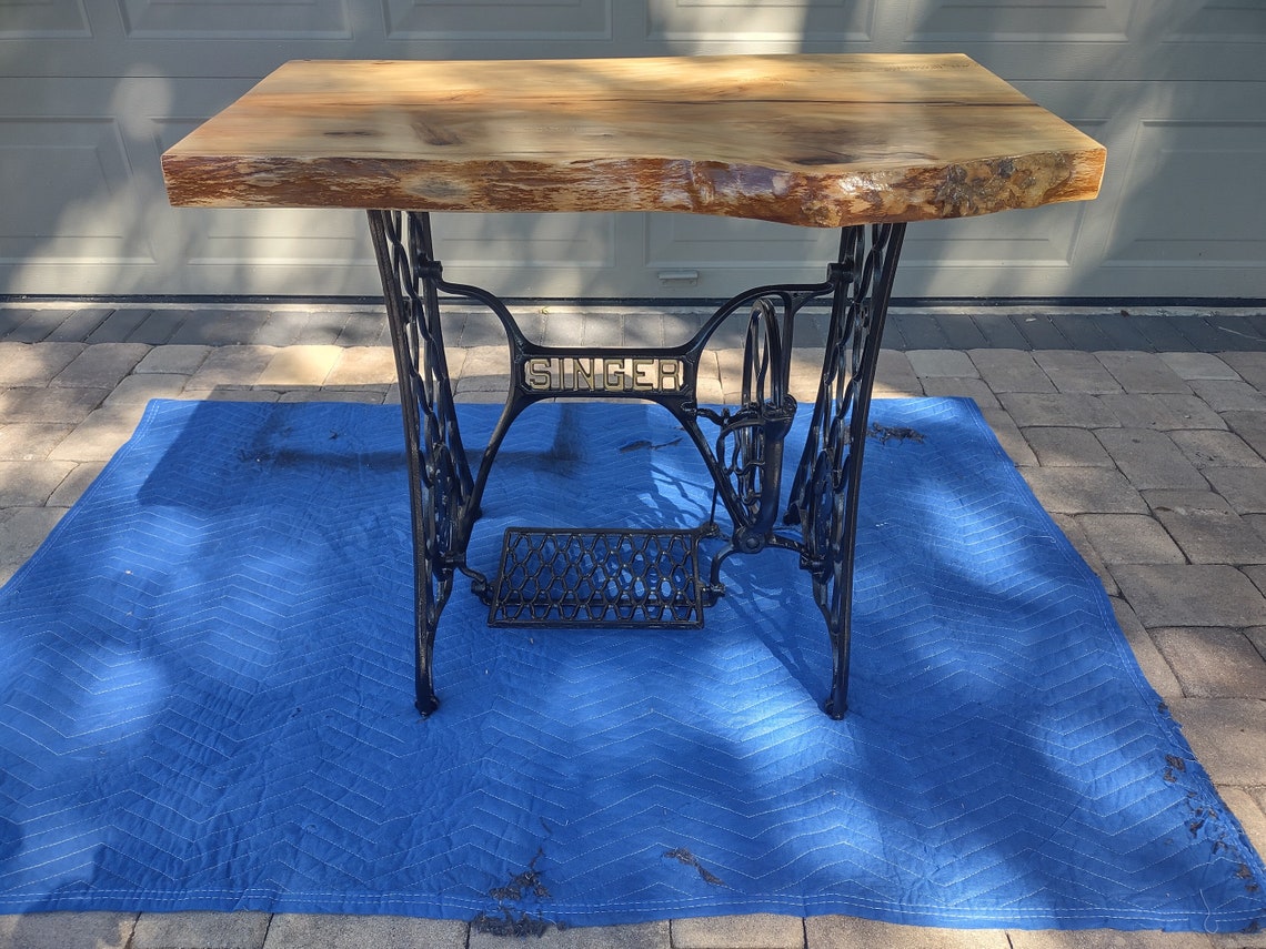 Live Edge Table, Antique Singer Sewing Machine Base - Etsy