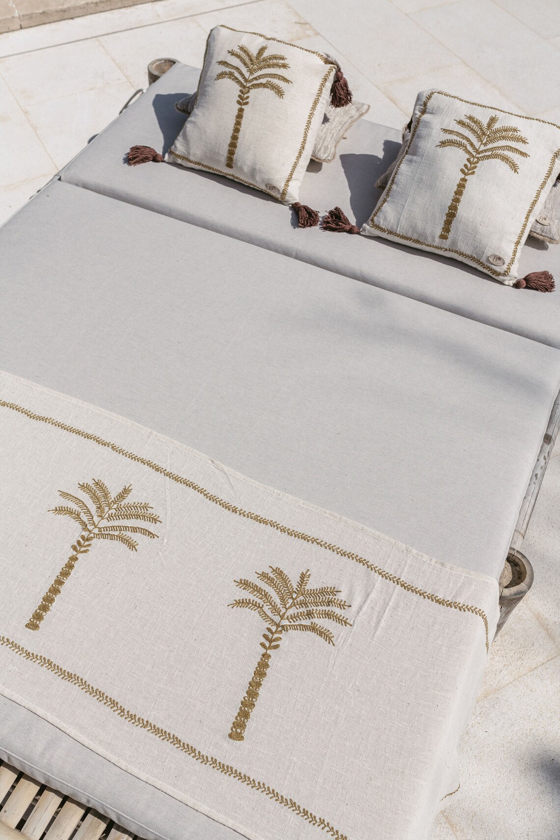 Linen Bed/table Runner With Palm Trees Boho Tropical Coastal - Etsy
