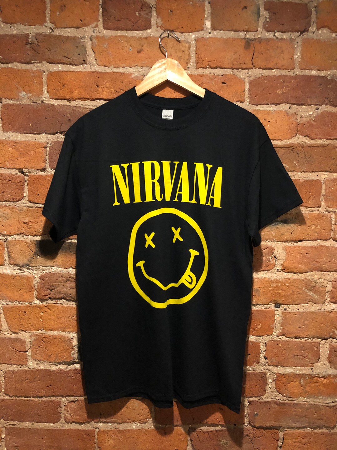 Nirvana 'logo' T-shirt Unisex - Etsy UK