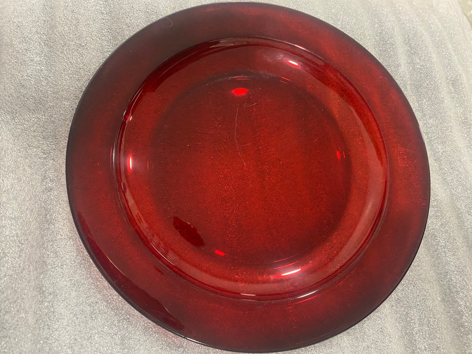 Arcoroc Glass Ruby Red Classique Salad Plates - Etsy