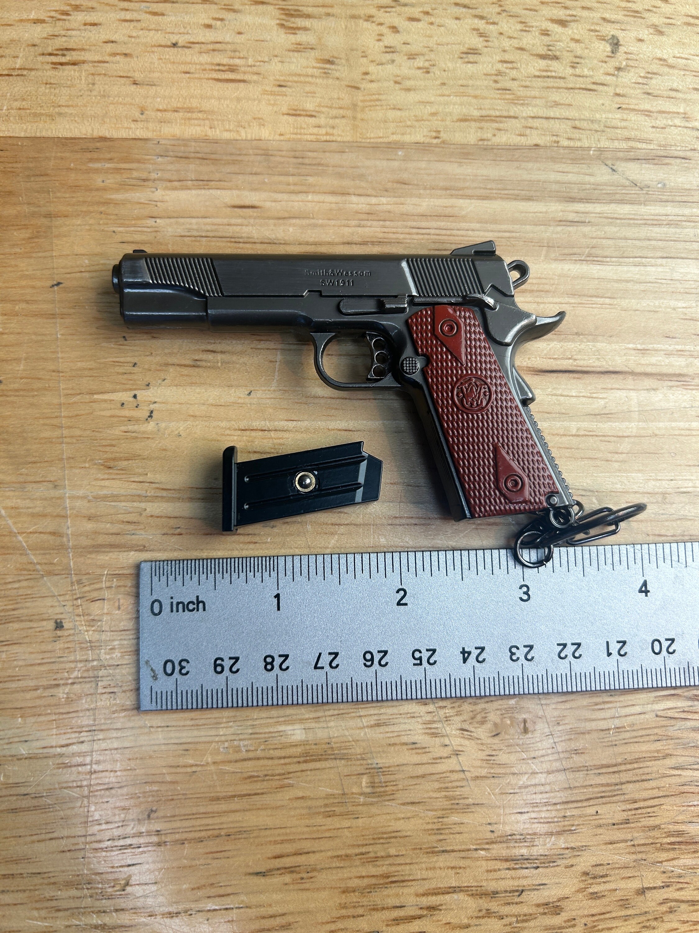1911 Colt Mini