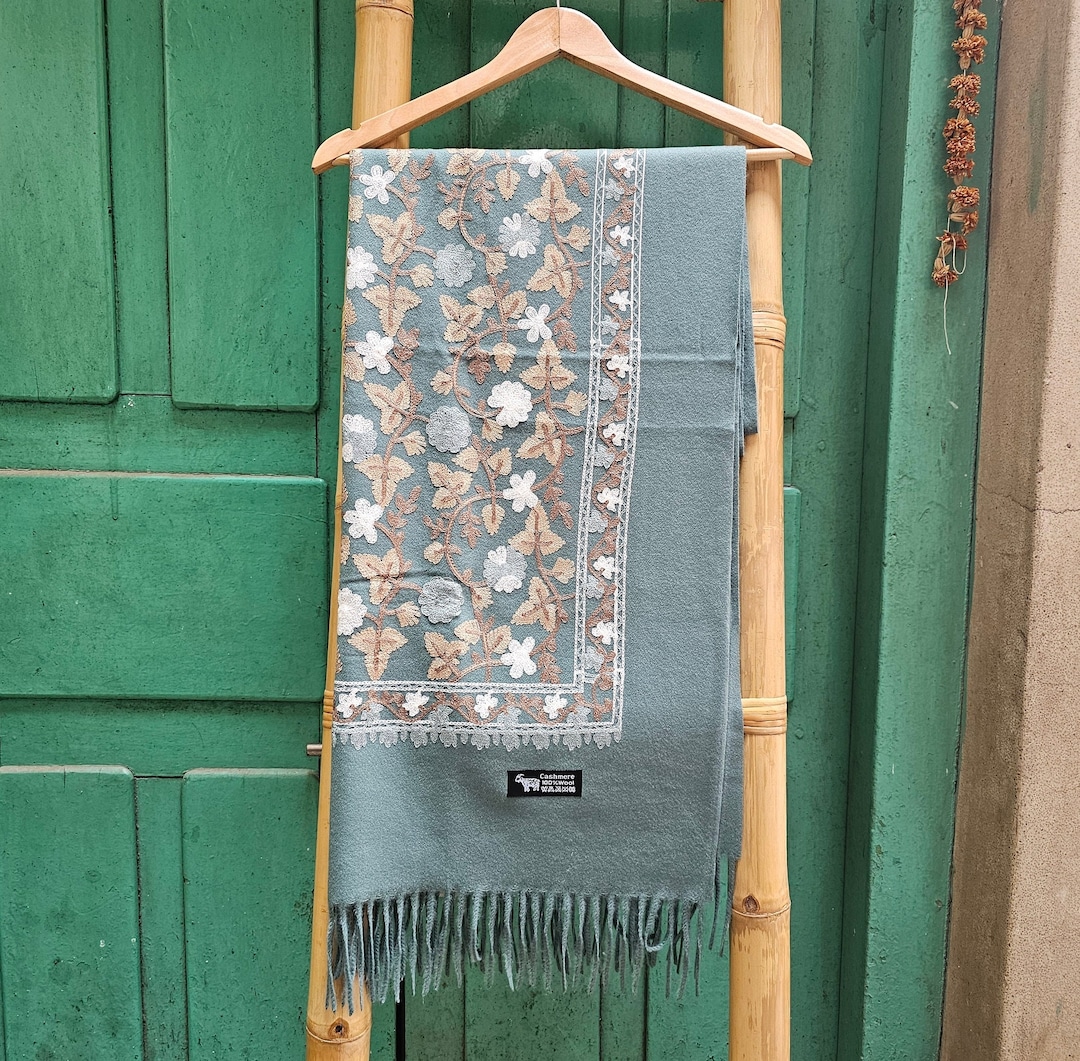 190x70 Cm, Woolen Embroidered Shawls, Elegant, Soft & Warm With Heavy ...
