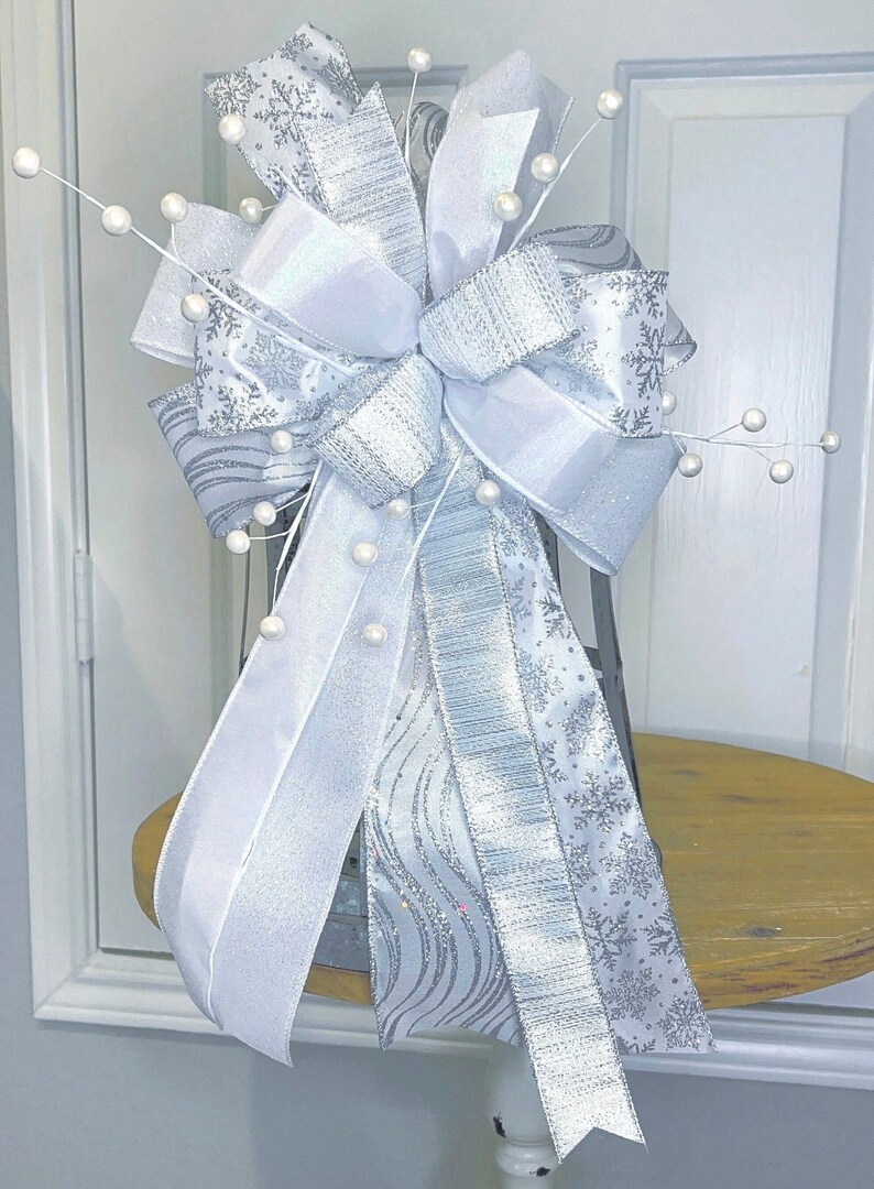 Christmas White and Silver Bow, Winter Bow, Snowflake Bow, Bow for ...