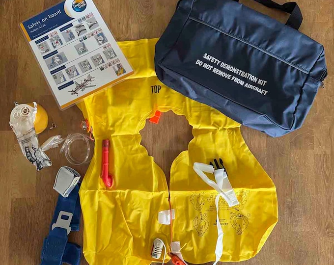 Southwest Airline Flight Attendant Demo Kit - Etsy