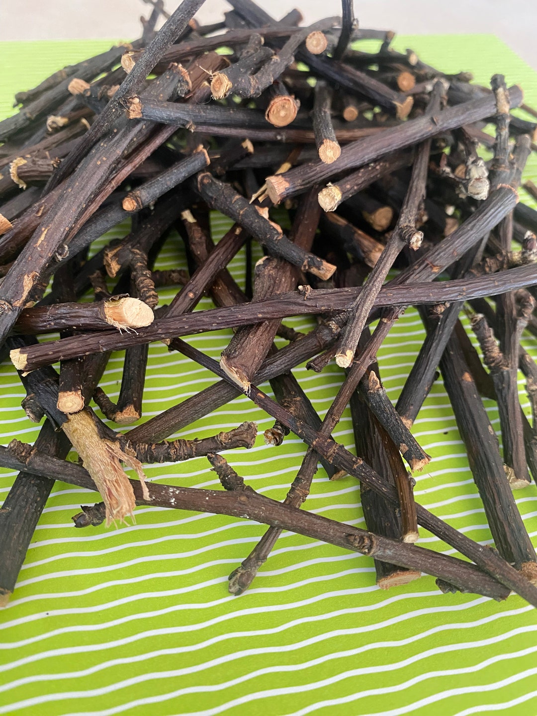 Organic Pear Sticks/pear Wood/rabbit Chew Stick/guinea Pig Chew Stick ...