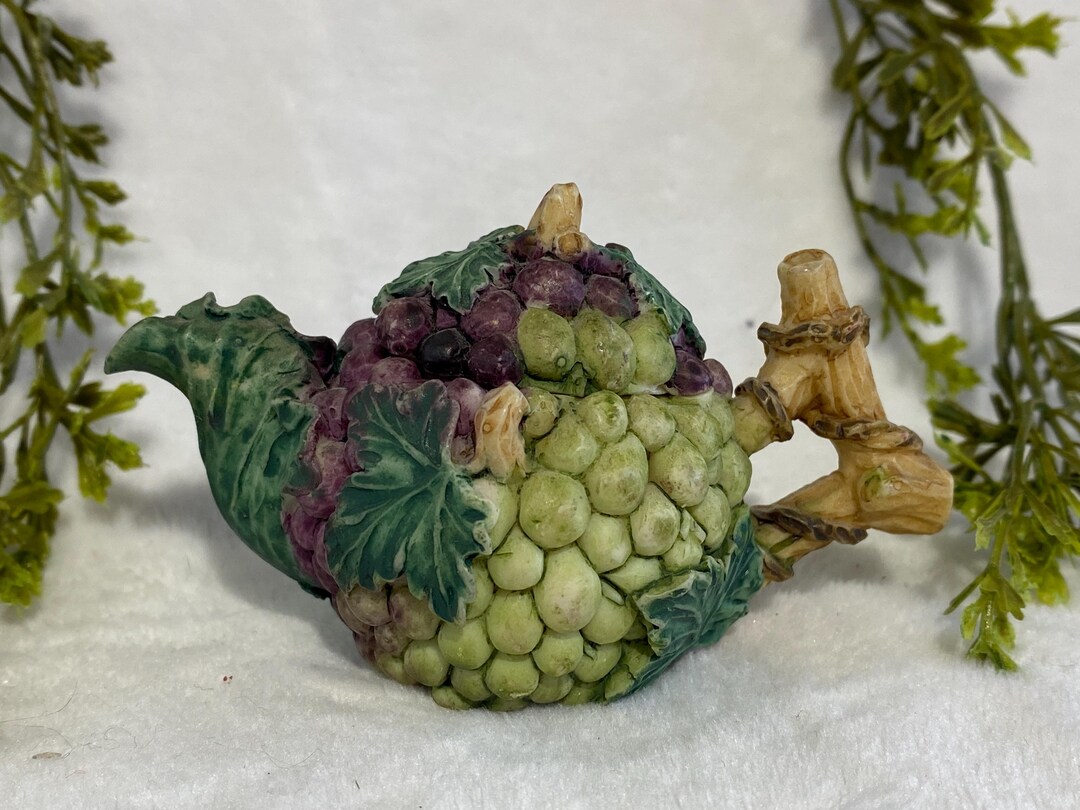 Vintage Miniature Teapot Grape Bunches Teapot Figurine Tiny Teapot Cute ...