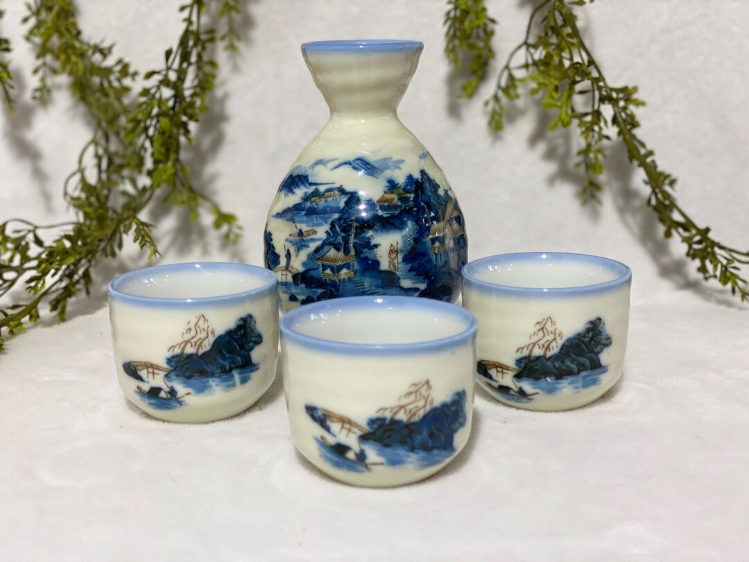 Vintage Japanese Sake Set Vintage Drinkware Japanese Home Decor Vintage ...